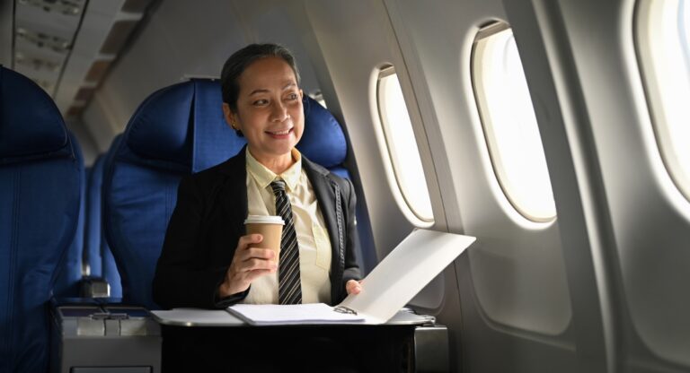 Premium Economy vs Business Class: 2025 Decision Guide